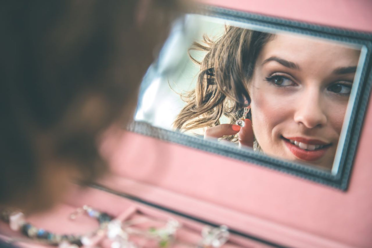 A Comprehensive Guide to Cleaning and Storing Your Jewelry to Keep It ...