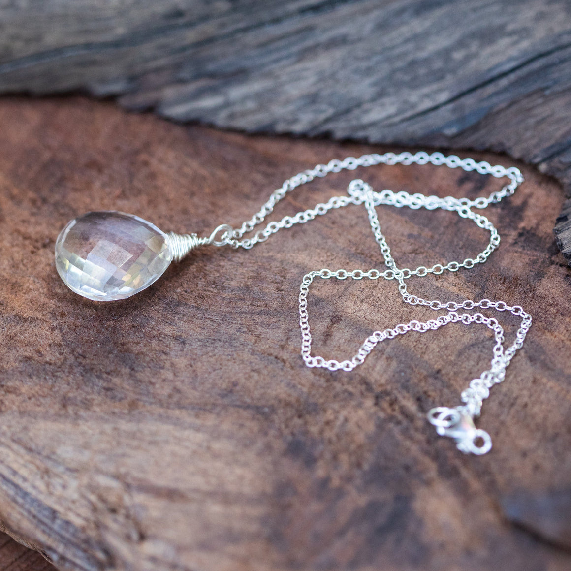 Quartz Crystals: Explore Their Healing Benefits | Rei of Light Jewelry